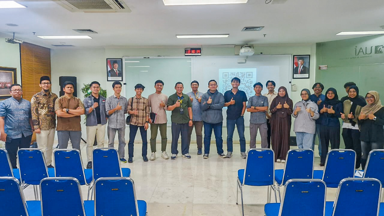 Sharing Session DKKA UAI Serap Aspirasi Ketua ORMAWA 2025 - Universitas ...